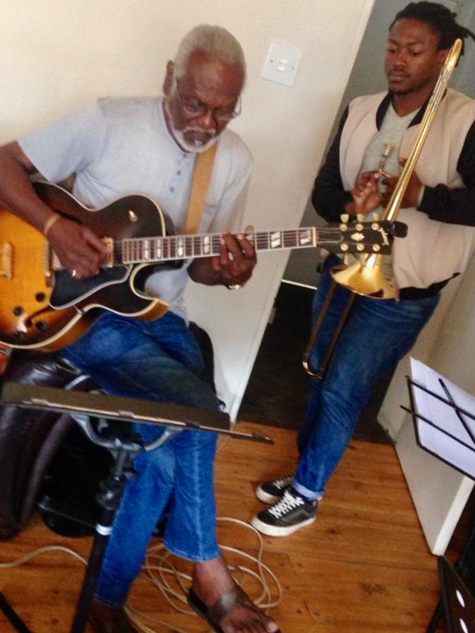 Leslie and Darryl’s 10-piece group hits right spot at Pizza Shack ...